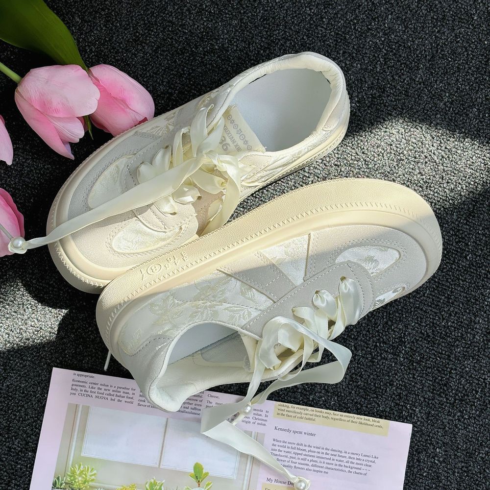 Casual Heeled Sneakers